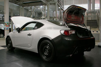 TOYOTA 86 RC 6MT
