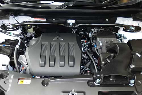 Mithibishi Eclips Closs 試乗記